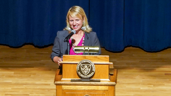 Lecture: Dr. Elizabeth Reyes, “Toads and Flamingos: Longing ...