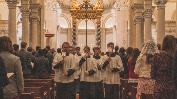Video & Photos: Students Celebrate Easter with Joy | Thomas Aquinas College