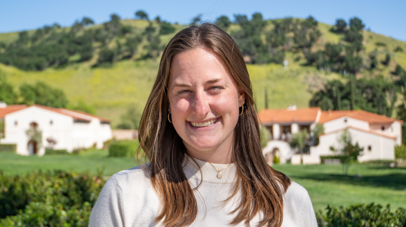 Meet the Summer Program Prefects: Jo Dragoo (’23) | Thomas Aquinas College