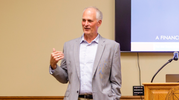 Ray Walshe Instructs Students on Financial Responsibility | Thomas ...