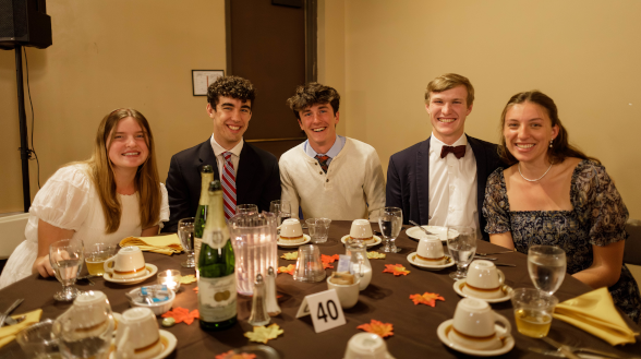 Campuses Host Annual Thanksgiving Dinner | Thomas Aquinas College