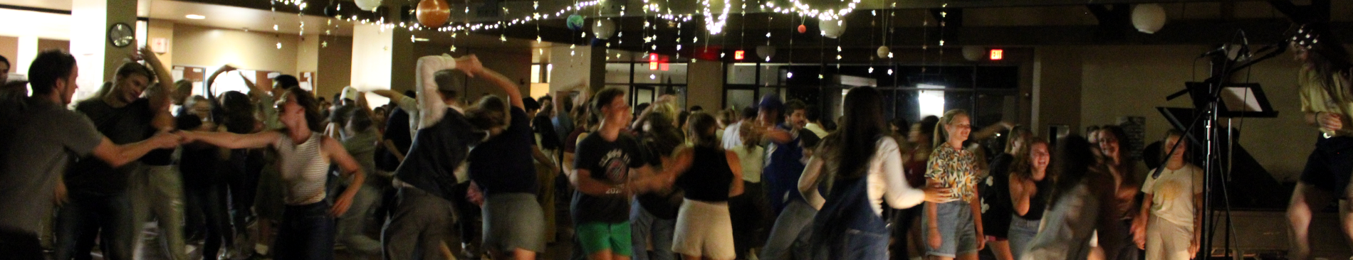 A Night at the Movies: Juniors Welcome Freshmen at Dance | Thomas ...